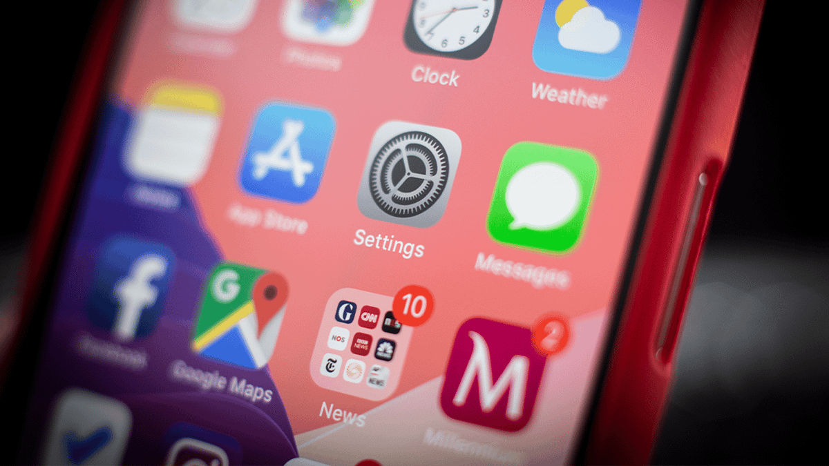 Tweaking these iOS settings can seriously improve your iPhone battery ...