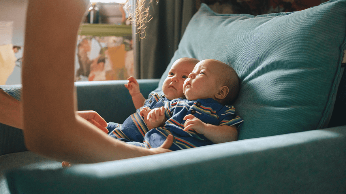 Mind-blowing study of identical twins raised in different homes reveals ...