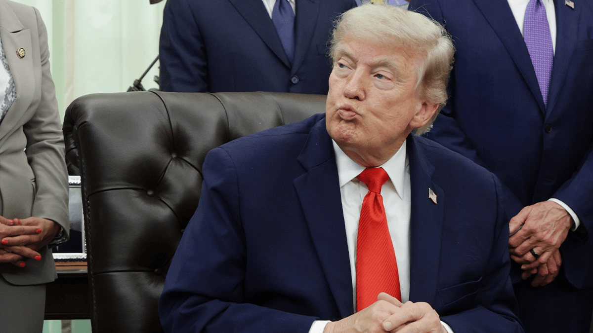 Anonymous responds as image of Trump meeting 'vampires' takes over the ...