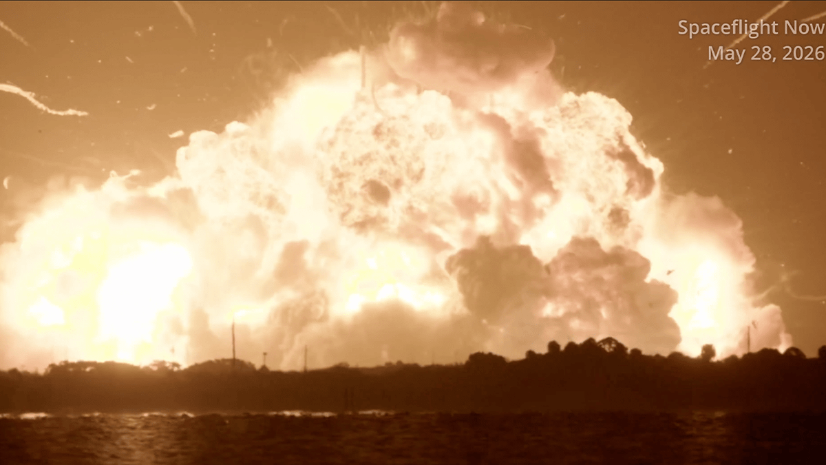 Jeff Bezos issues statement on safety of crew as Blue Origin rocket ...