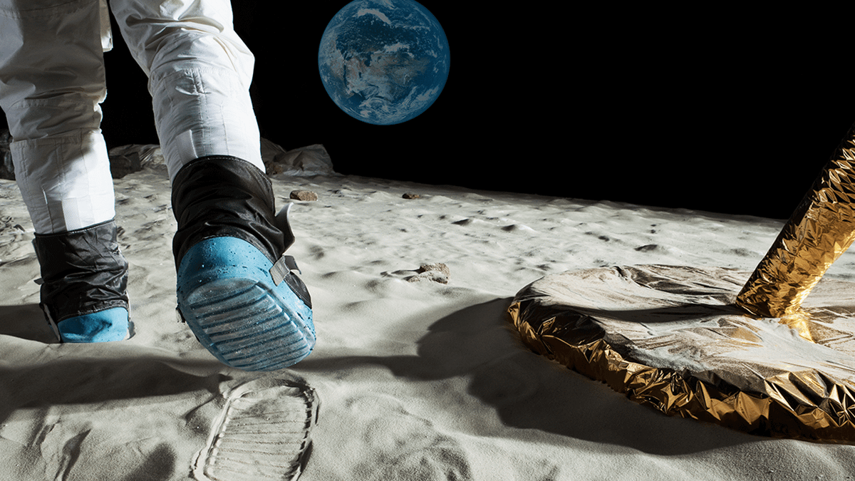 US company unveils groundbreaking lunar excavator which could unlock ...