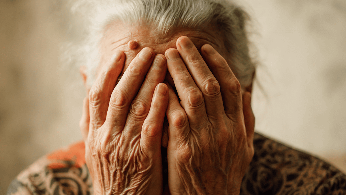 Scientists warn this facial feature could be an early warning sign of ...
