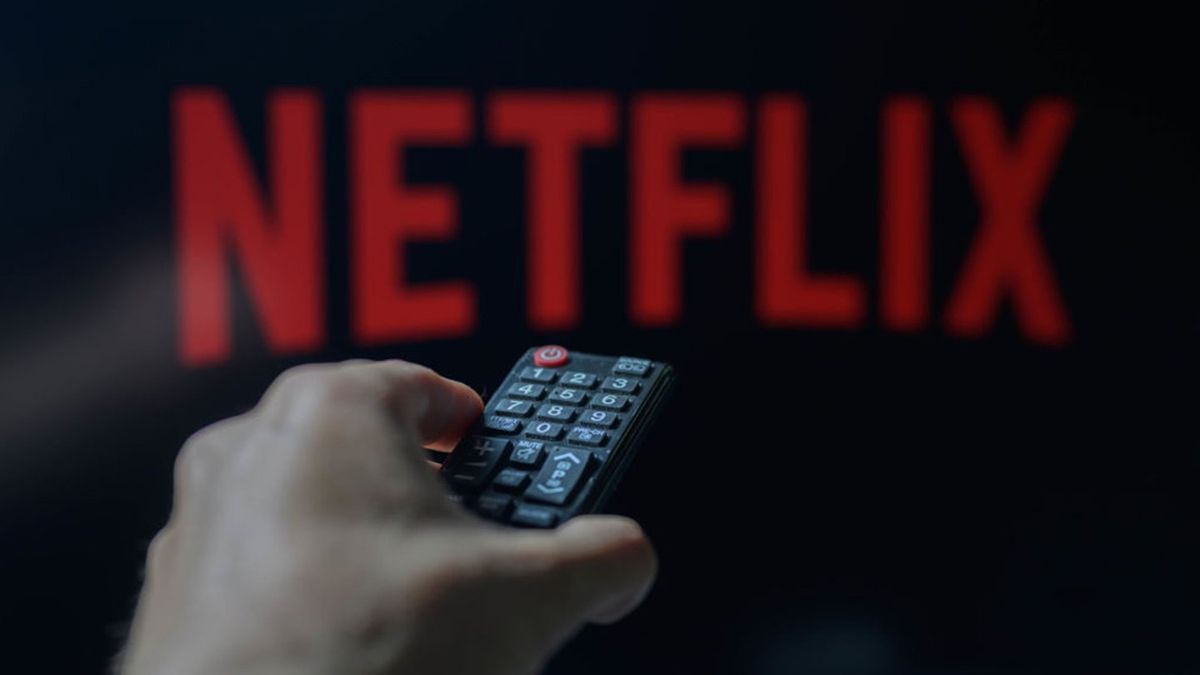 Millions of Netflix viewers could face £1,000 fine if they break this ...