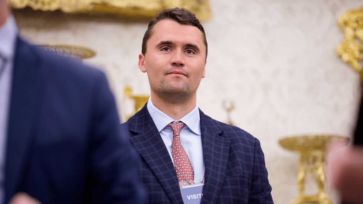 Footage captures Charlie Kirk's final words before his death on stage ...