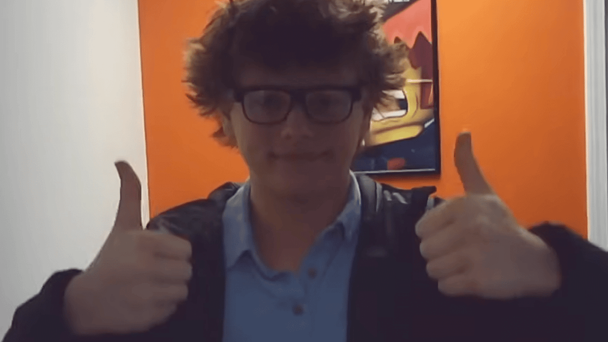 Bricks & Minifigs employee allegedly caught on hidden camera trying to ...