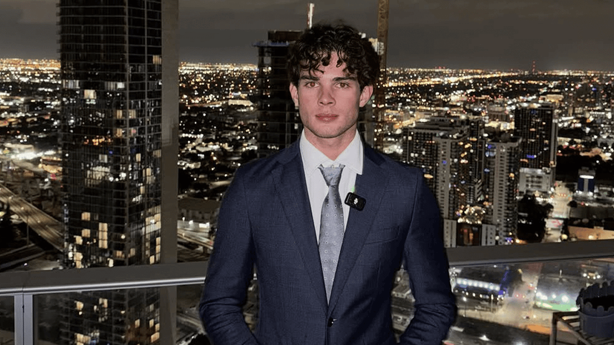 'Looksmaxxing' influencer Clavicular walks out of 60 Minutes interview ...