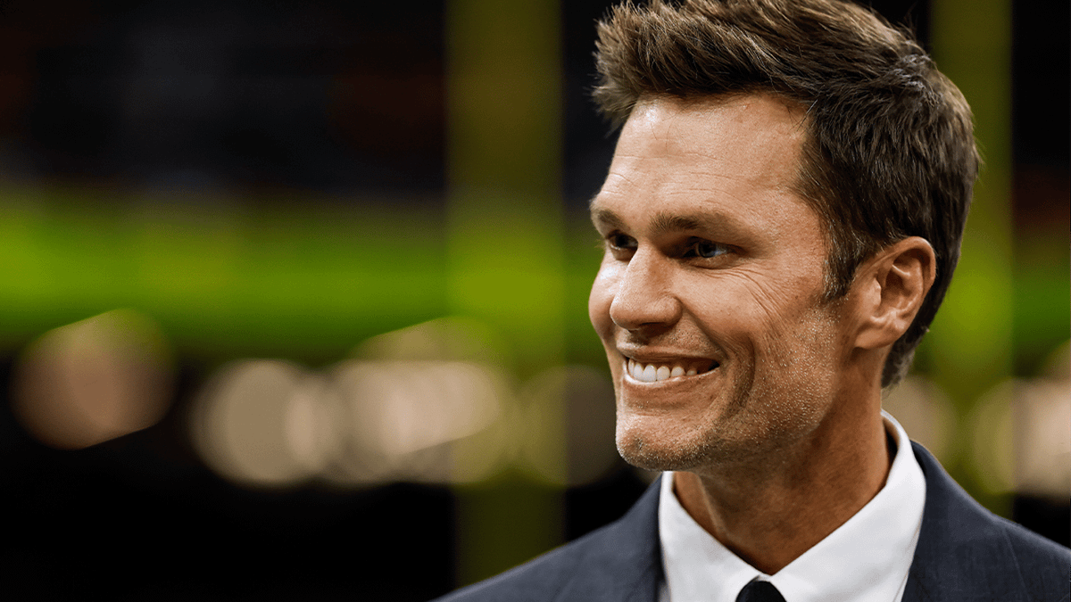 Tom Brady shocks fans as he reveals he cloned his beloved dog who died ...
