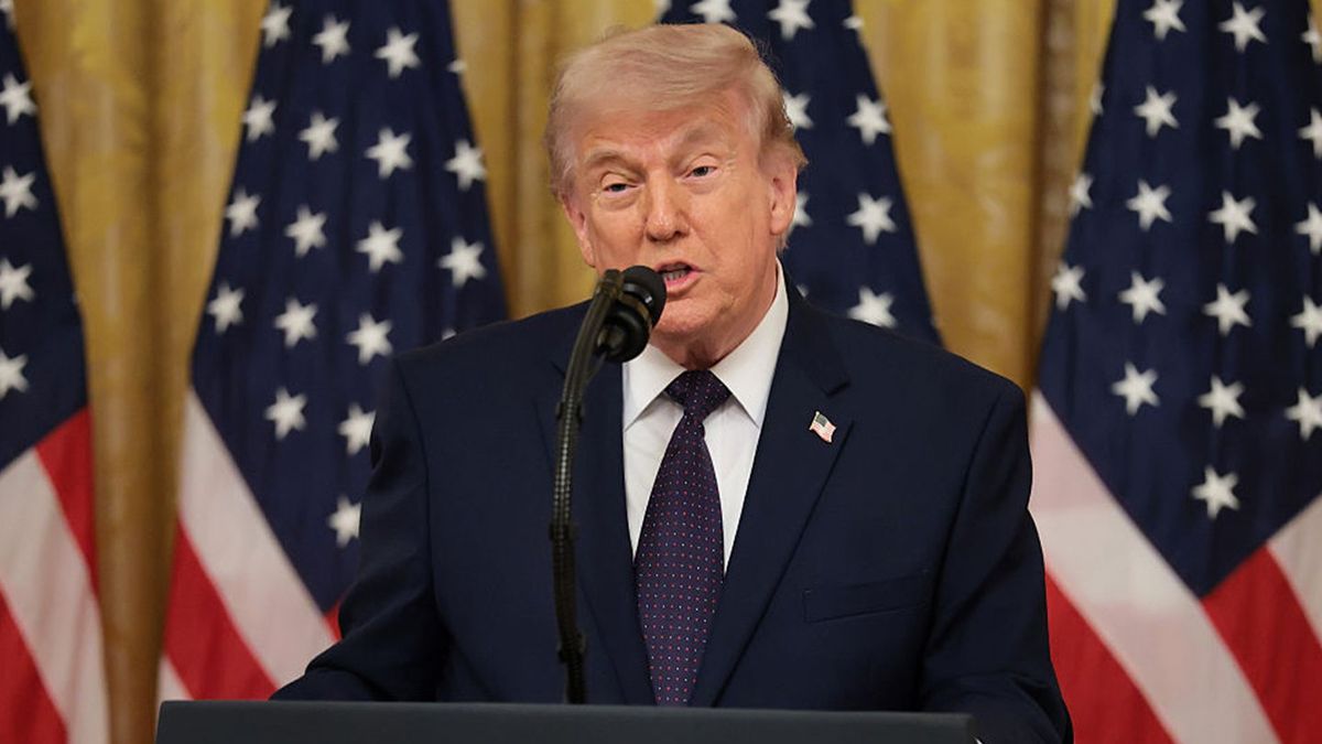 Trump claims new drug has 'brought people back to life' in bizarre ...