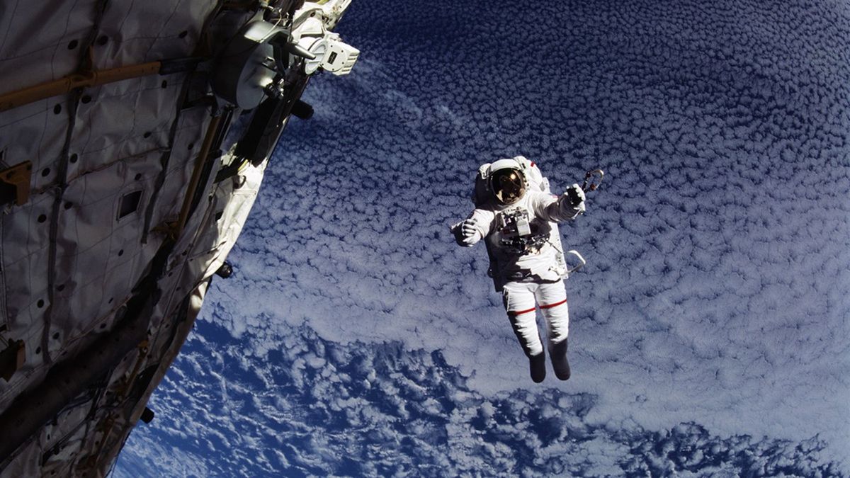 The secret team keeping astronauts alive 250 miles above Earth