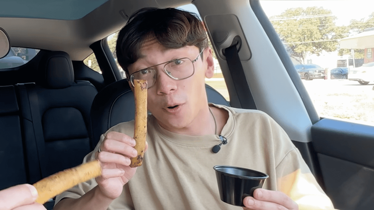 YouTuber shocked after eating food from hidden Facebook Marketplace ...
