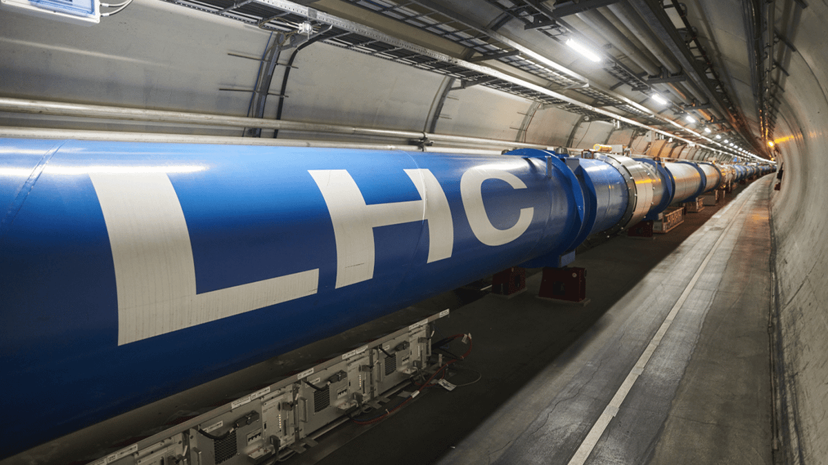 CERN receives $1,000,000,000 to replace 'death machine' people feared ...