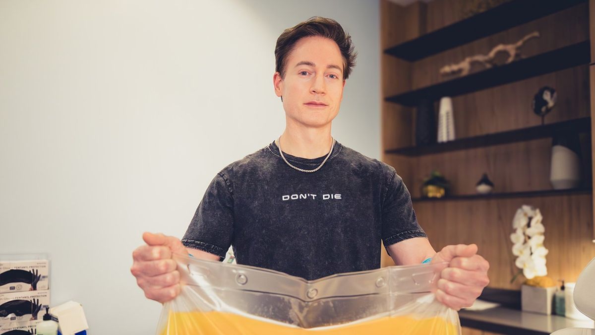Biohacker Bryan Johnson shocks fans with bizarre picture to celebrate ...
