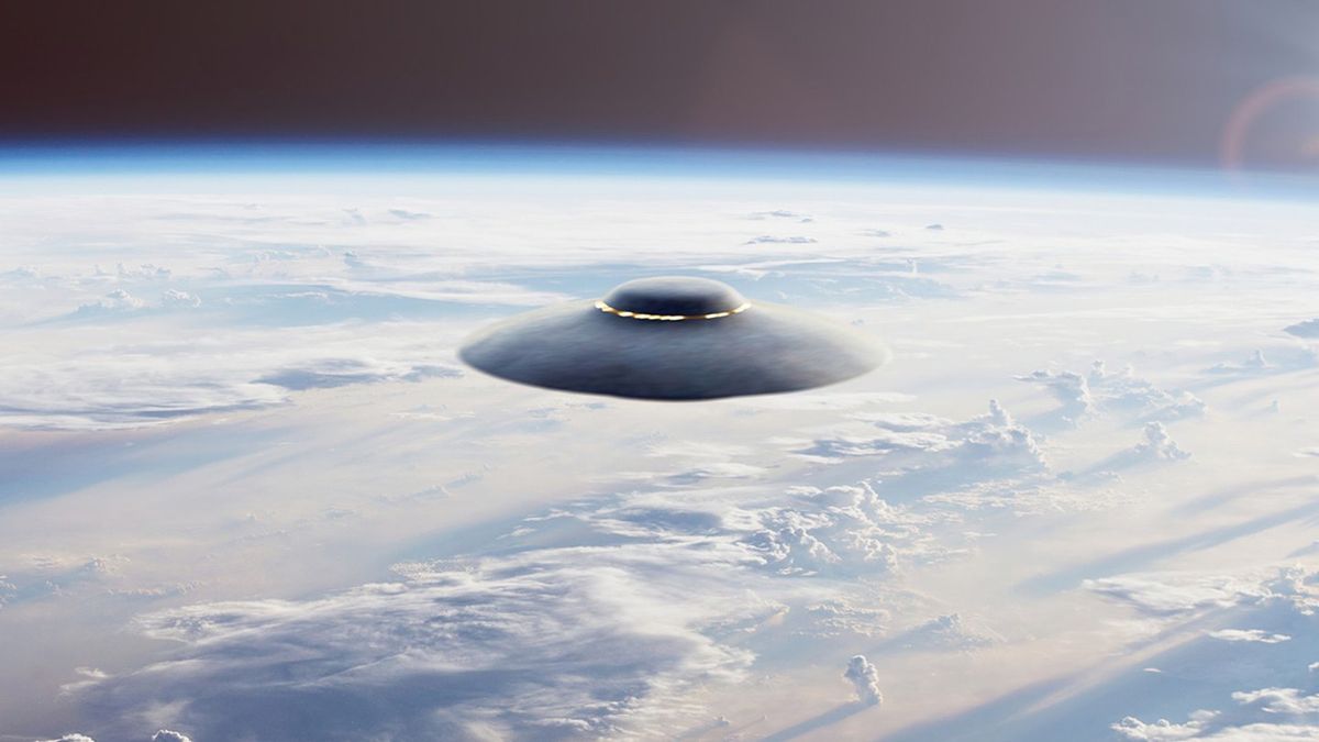 'Hostile alien' object traveling through space breaks frightening new ...