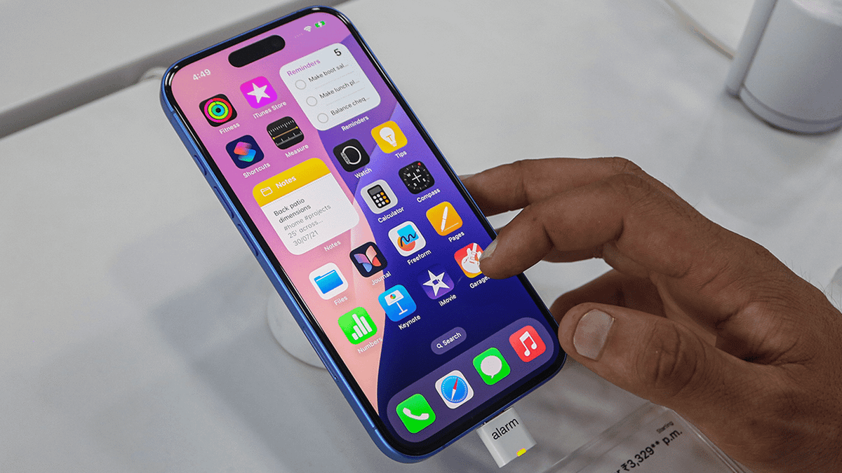 Crucial reason why all iPhone users are being urged to update system to ...