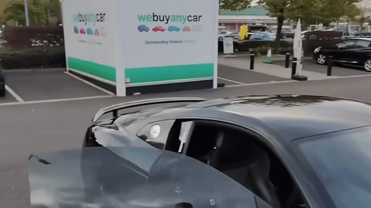 Man 'nearly fainted' after seeing how much WeBuyAnyCar offered for his ...