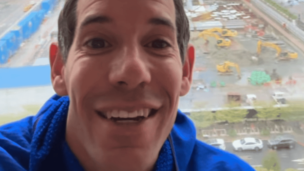 Alex Honnold reveals he was paid 'embarrassingly small' amount to climb ...