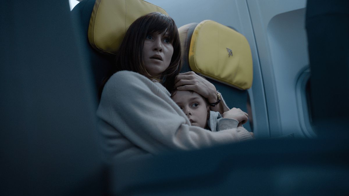 Netflix has viewers raving over '10/10' plane horror watched for more ...