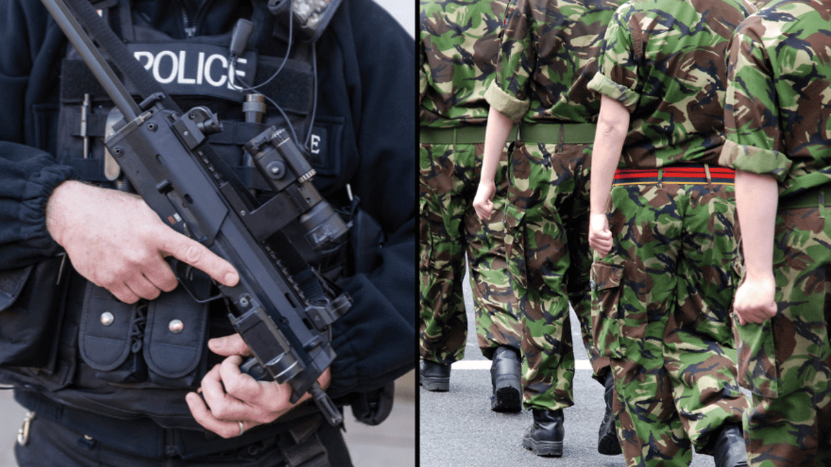 British army ‘on standby’ after police officers turn in guns following ...