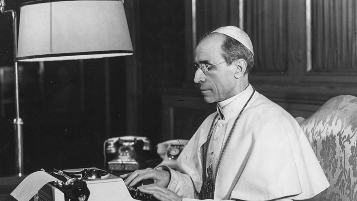Former pope exploded while on display after embalming went horribly wrong
