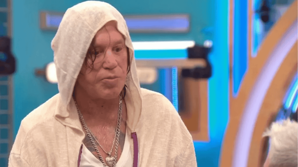 Mickey Rourke issues apology after being forced to leave CBB house ...