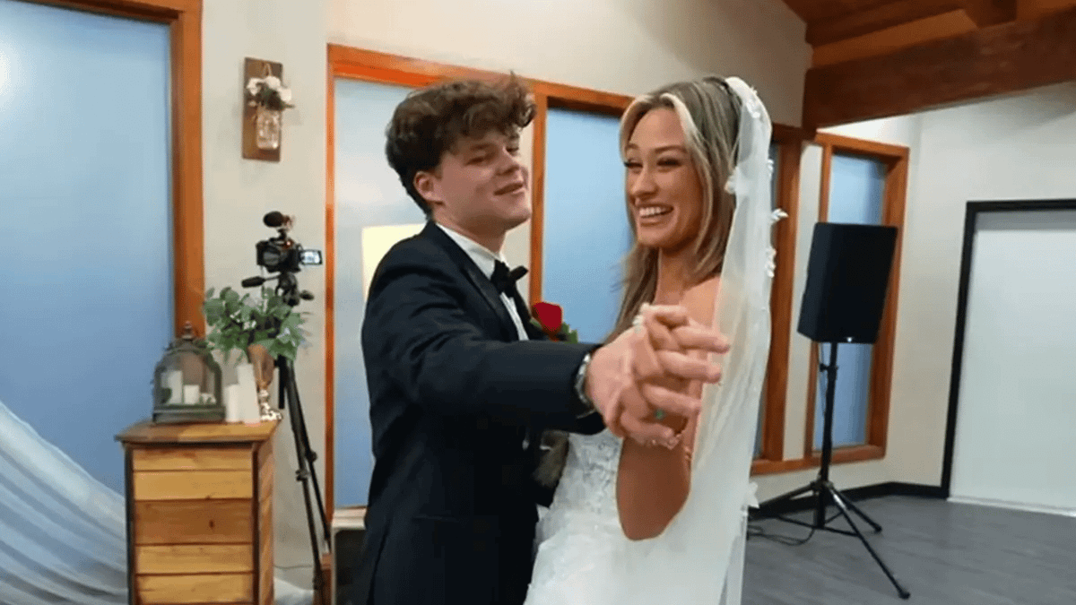 YouTuber whose partner split up with him after ‘humiliating’ wedding ...