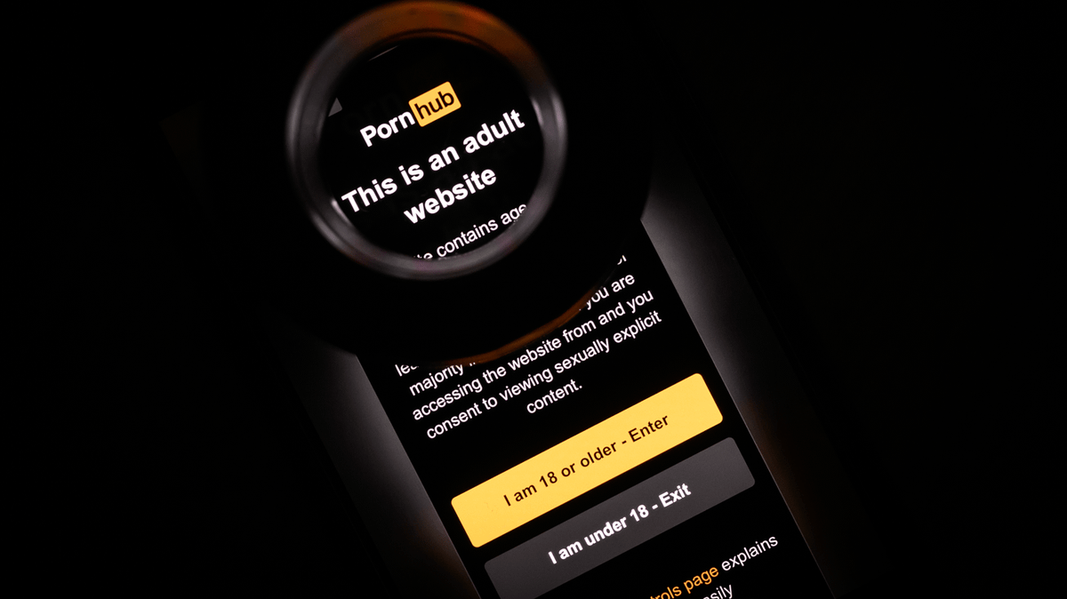 Pornhub responds after people discover loophole to get around new UK ...