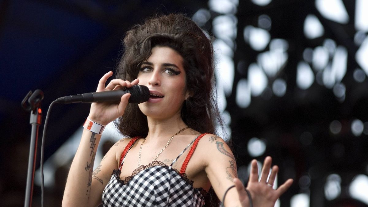Amy Winehouse's final conversation before her tragic death revealed ...