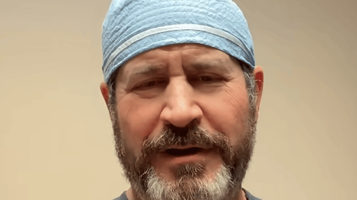 Heart doctor shares four ‘warning signs’ men ignore until it's too late