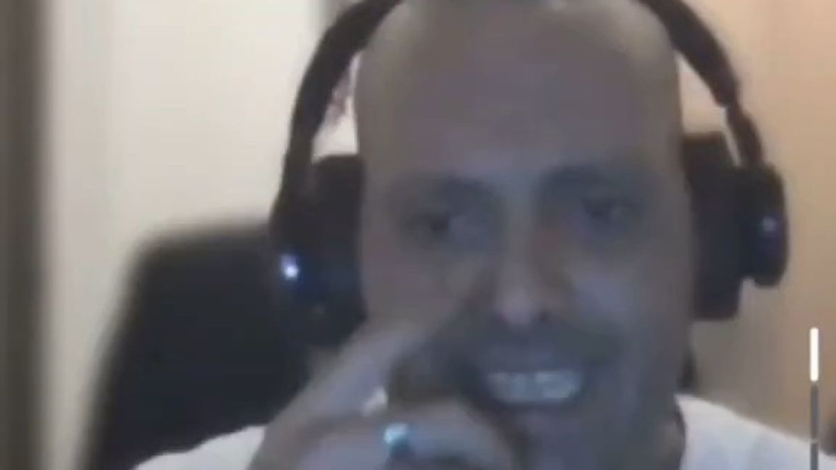 Streamer dies on camera as 'viewers pay him to down whisky and take ...