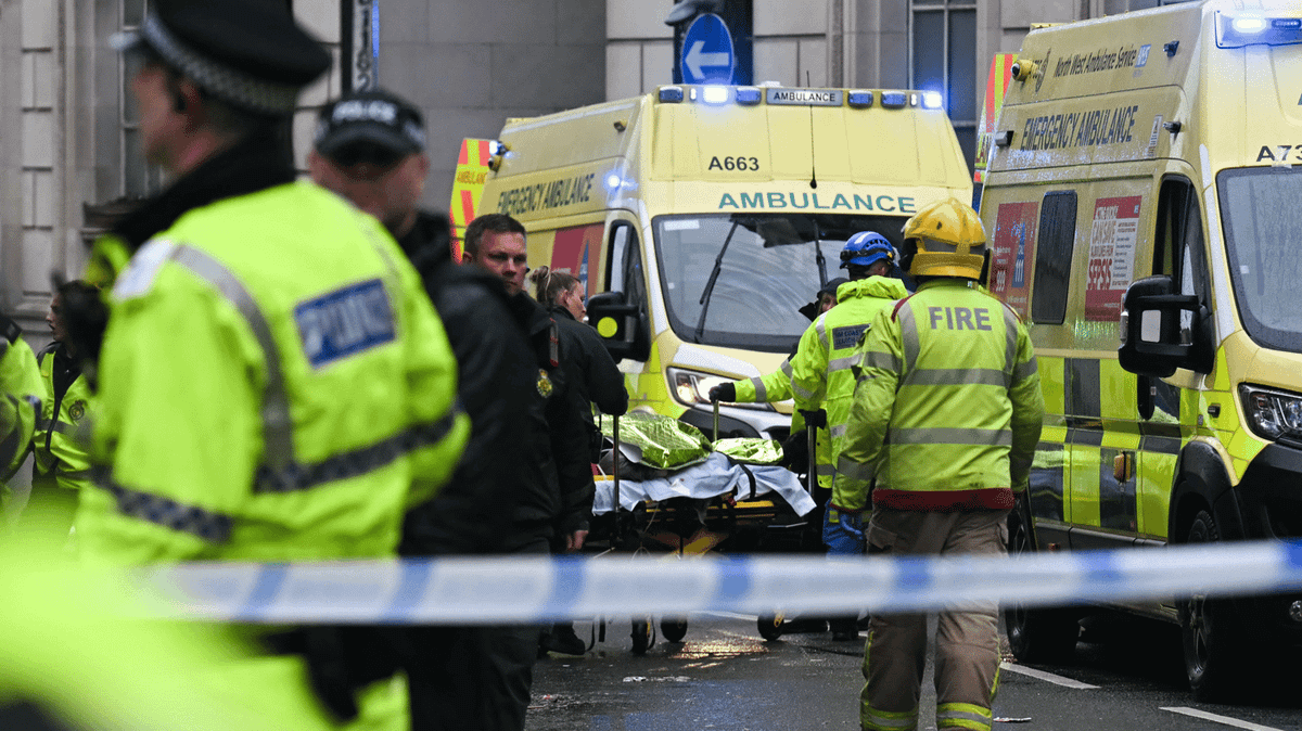 Witness of Liverpool FC victory parade car incident speaks out about ...