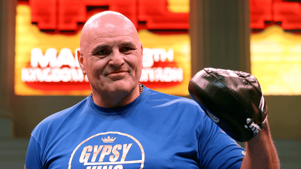 John Fury demands sensational £2.5m to fight British boxing legend ...