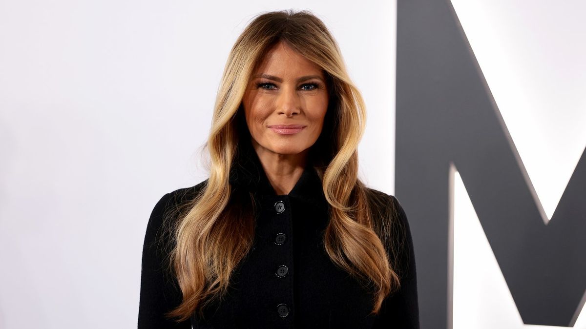 Melania Trump had ‘furious’ response to private Barron Trump phone call ...