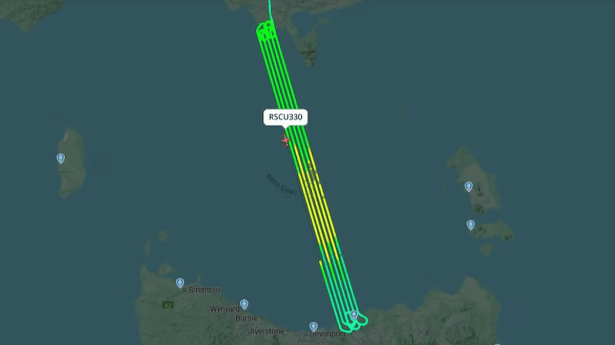 Mystery as pilot 'didn't send mayday call' before plane vanished ...