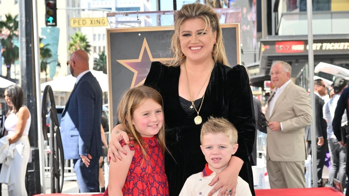 Kelly Clarkson gives rare update on her young children five months ...