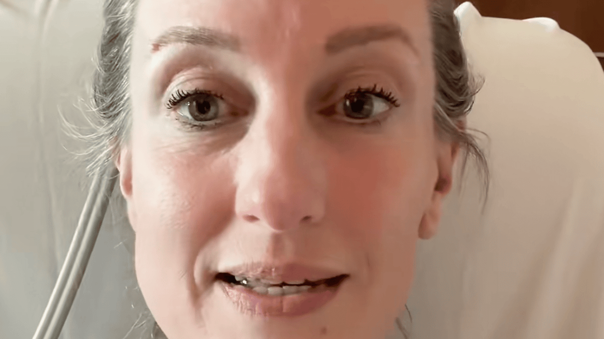 Woman who suffered a heart attack aged 46 shares the unexpected ...