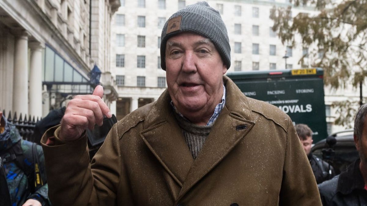 Jeremy Clarkson issues 'sexual purposes' update on Diddly Squat farm