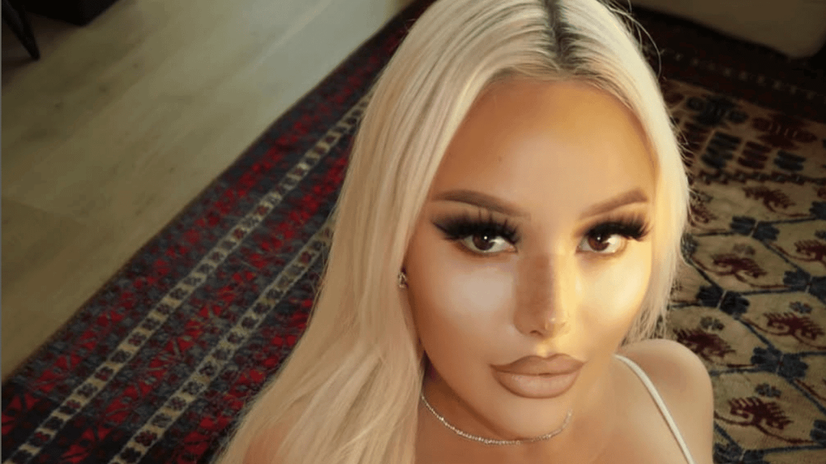 Adult star celebrated sobriety milestone before death aged 28 as ...