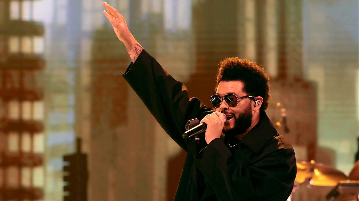 The Weeknd’s setlist divides fans as last-chance UK tickets surface online
