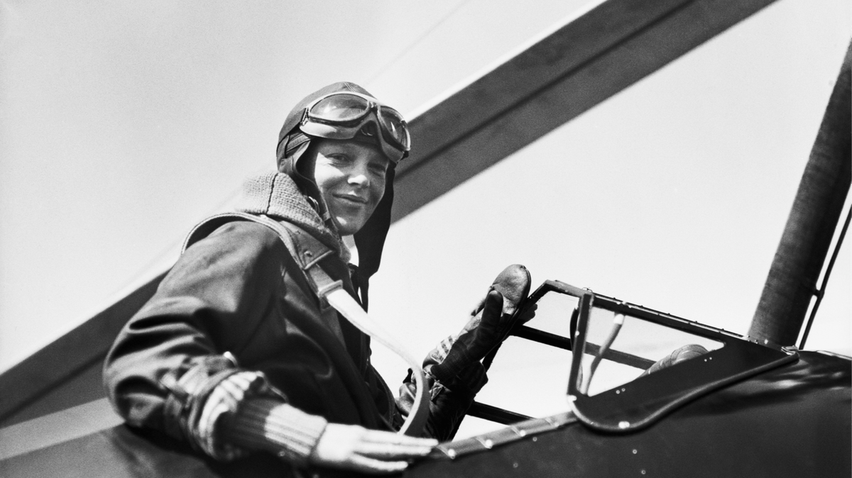 Haunting final telegram Amelia Earhart sent her husband as scientists ...