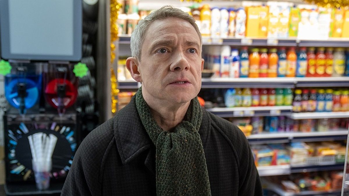 Netflix fans given strict deadline for Martin Freeman dark comedy with ...