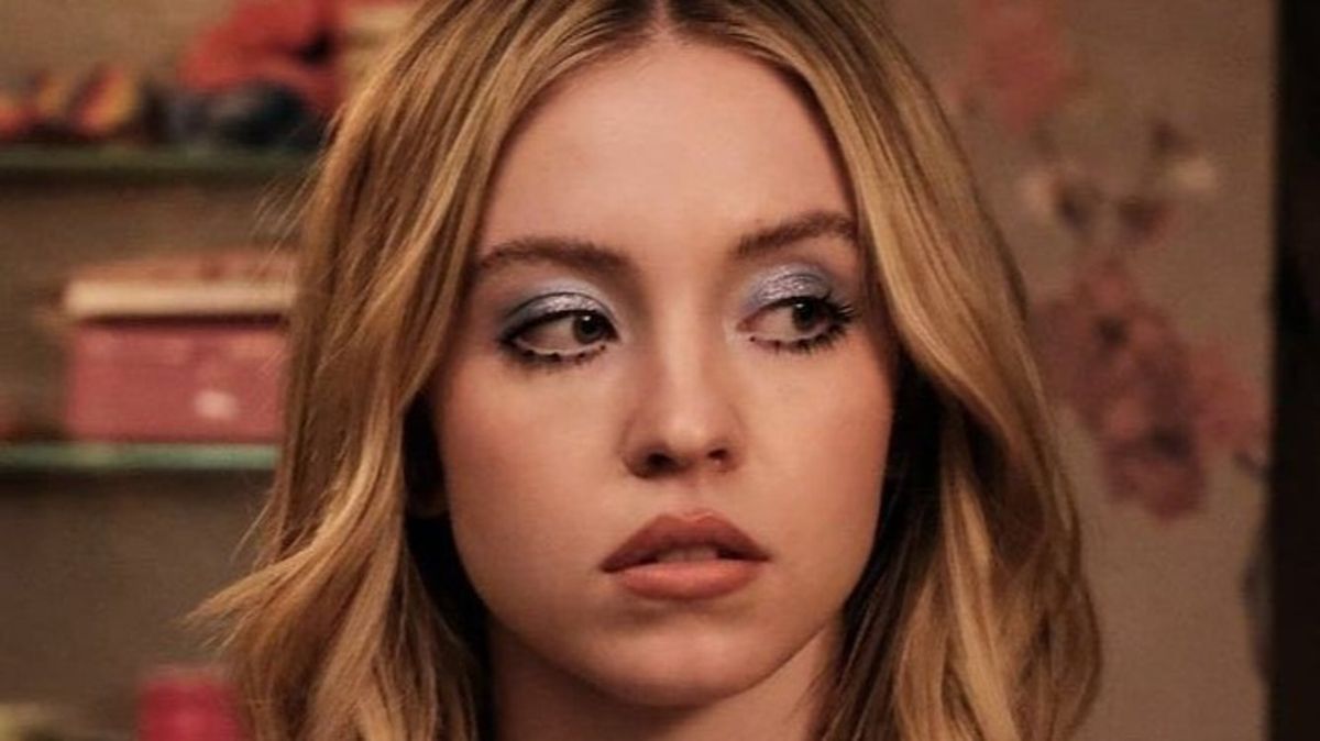 Sydney Sweeney explains why she films without clothes as Cassie in Euphoria