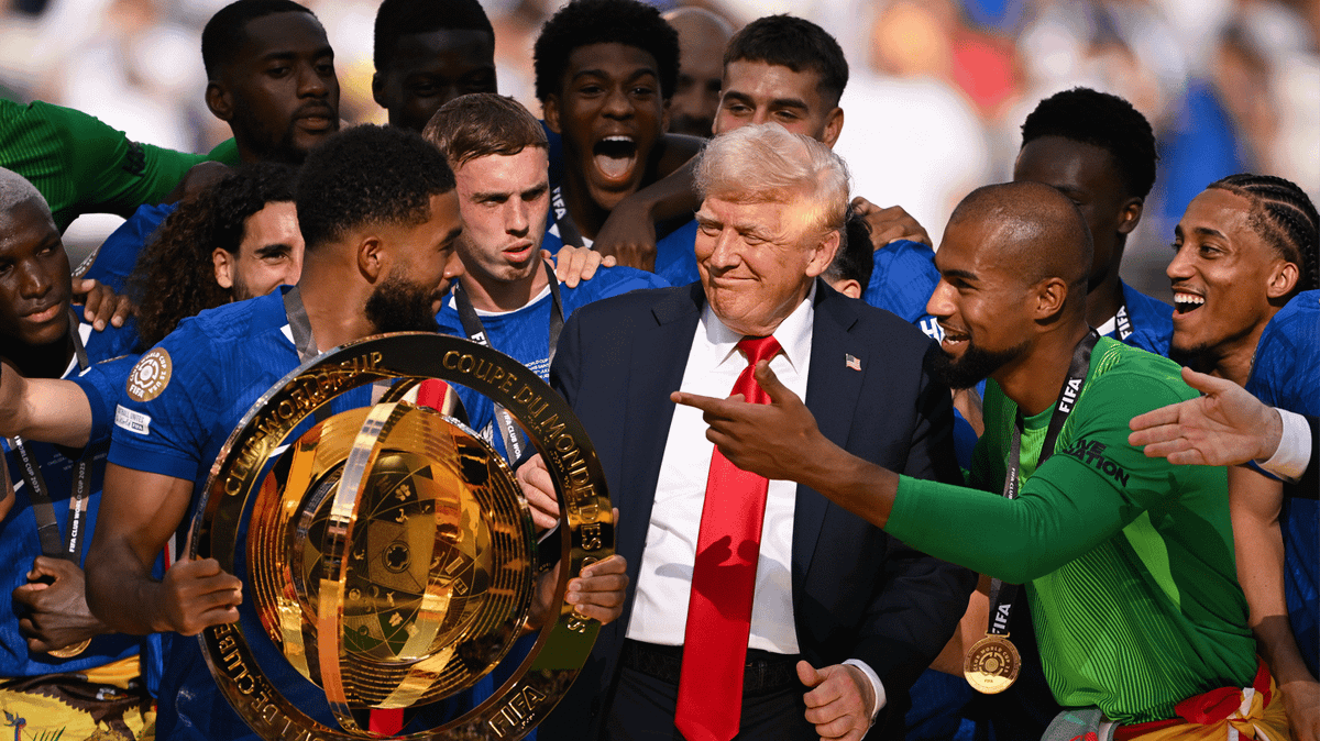 Lip reader reveals what Donald Trump really said to Chelsea team while ...