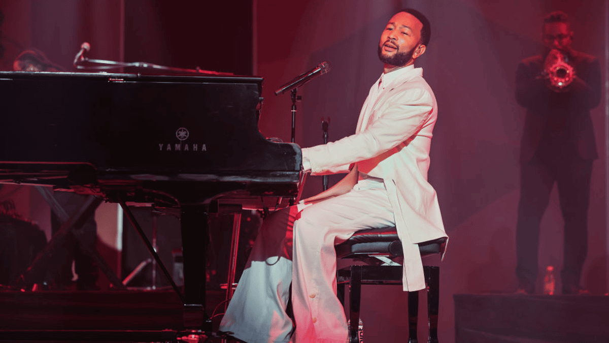 John Legend is touring in the UK and you can still buy Live Nation ...