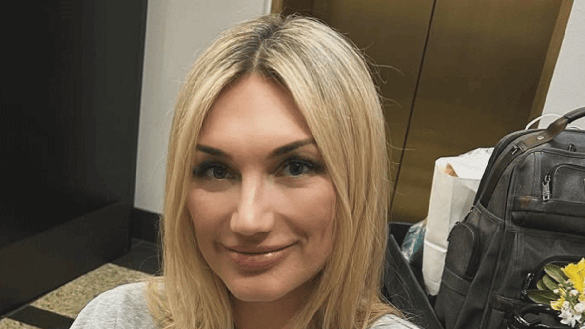 Brooke Hogan alleges she's been 'mentally and physically abused since ...
