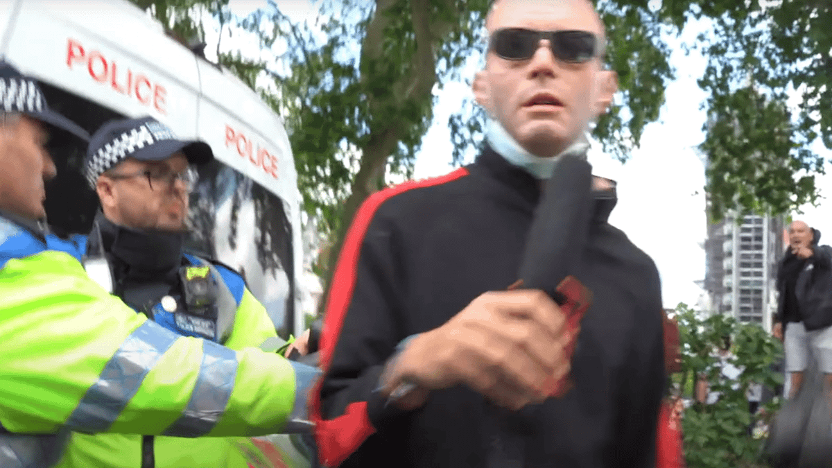 Moment YouTuber who went undercover ‘as white man’ at Unite the Kingdom ...