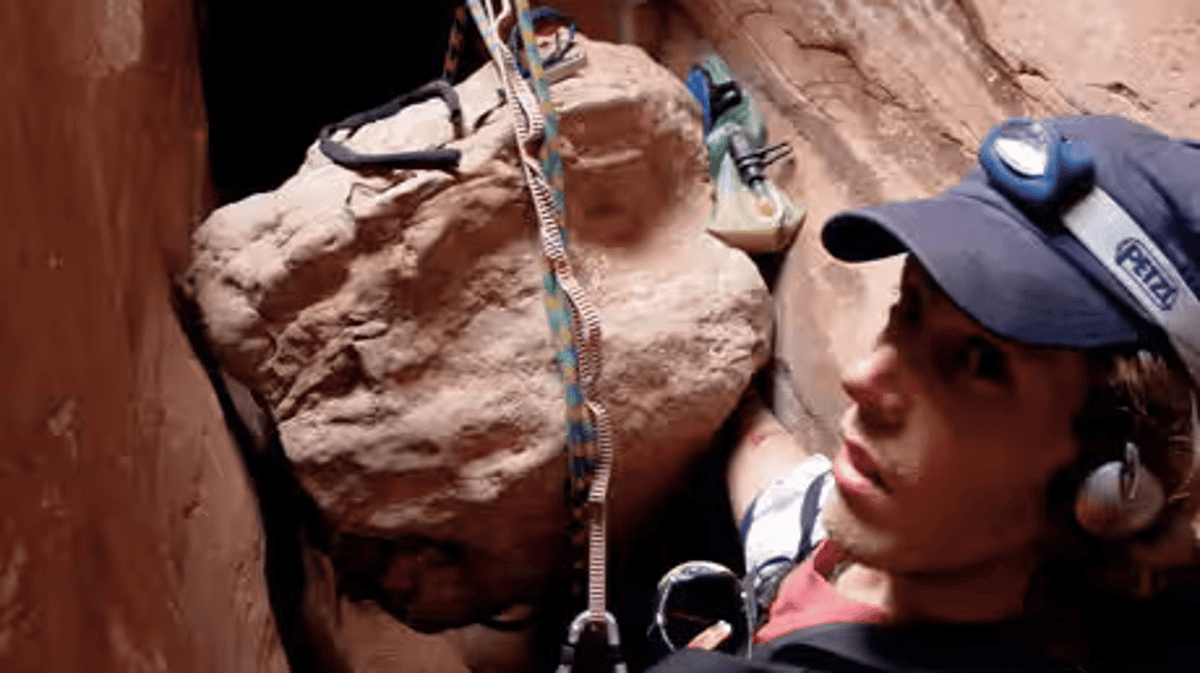 Haunting image taken by trapped mountaineer before facing choice of ...