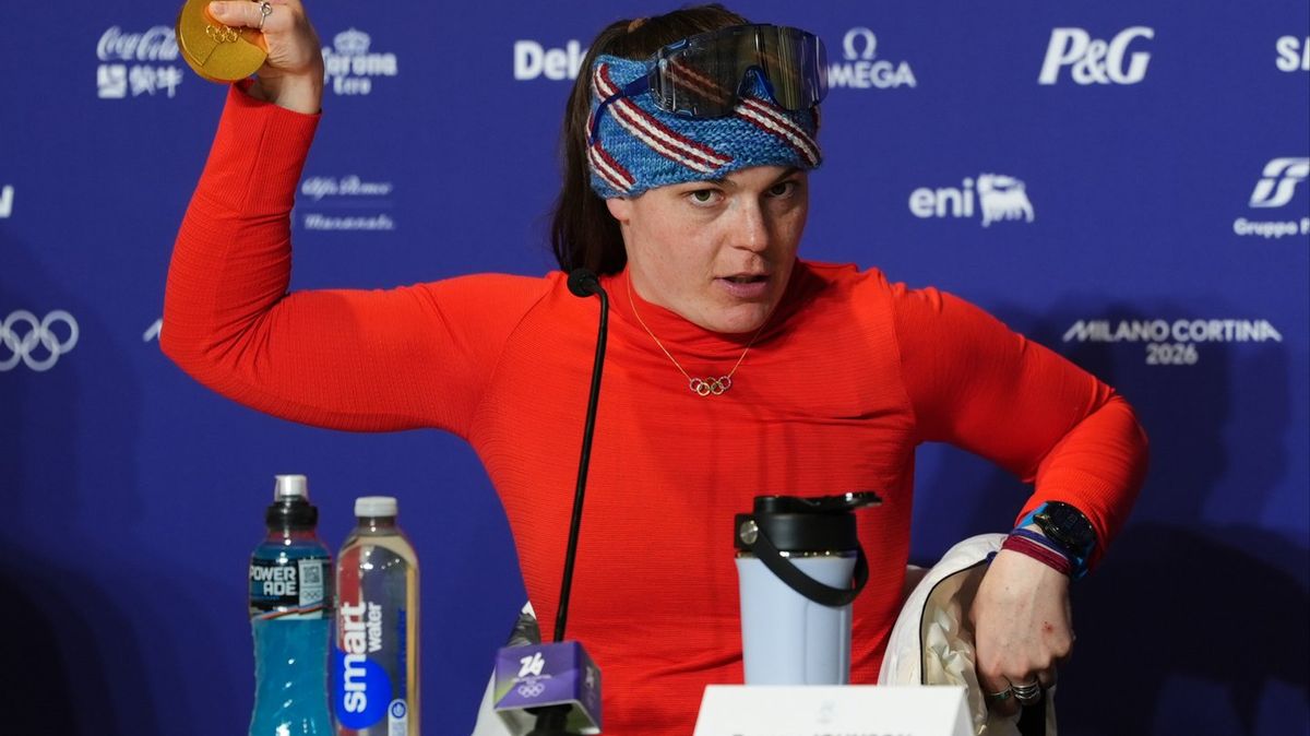 Officials find fix for broken medals and make promise after athlete ...
