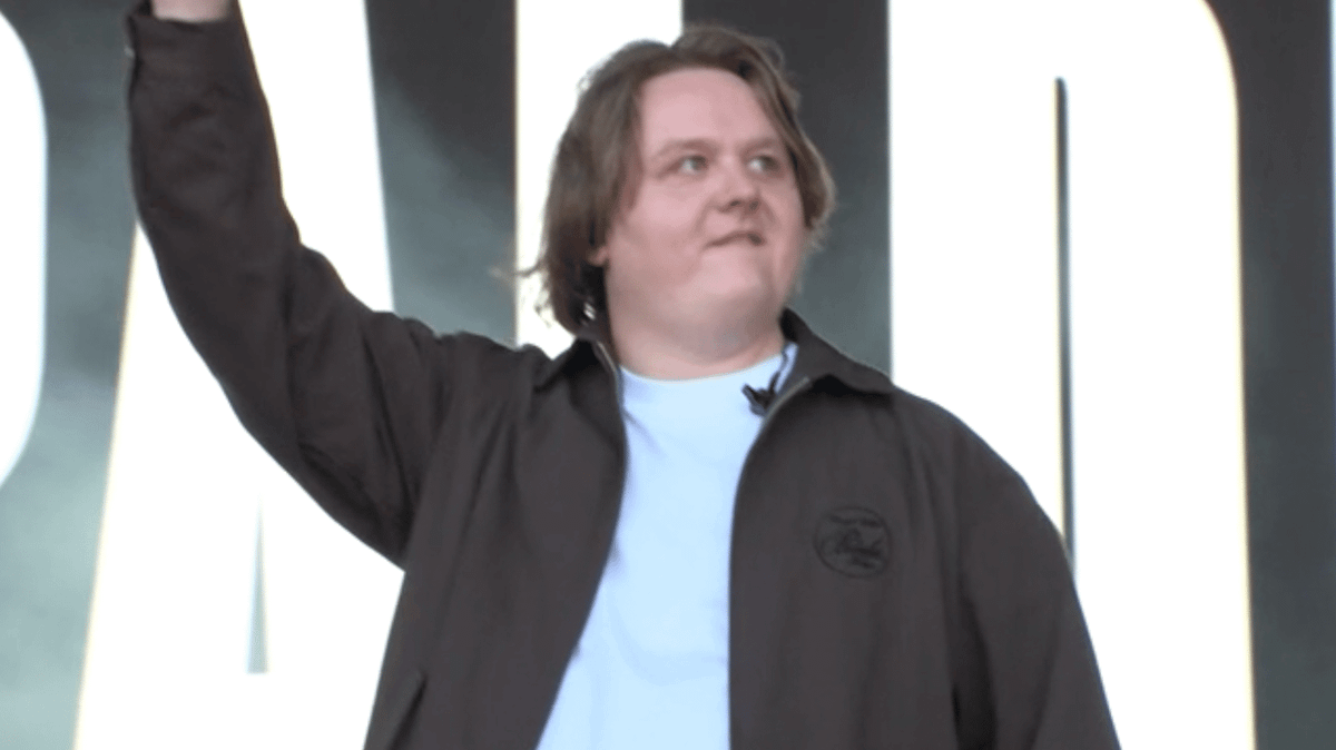 Lewis Capaldi surprises fans with Glastonbury secret set after two year ...