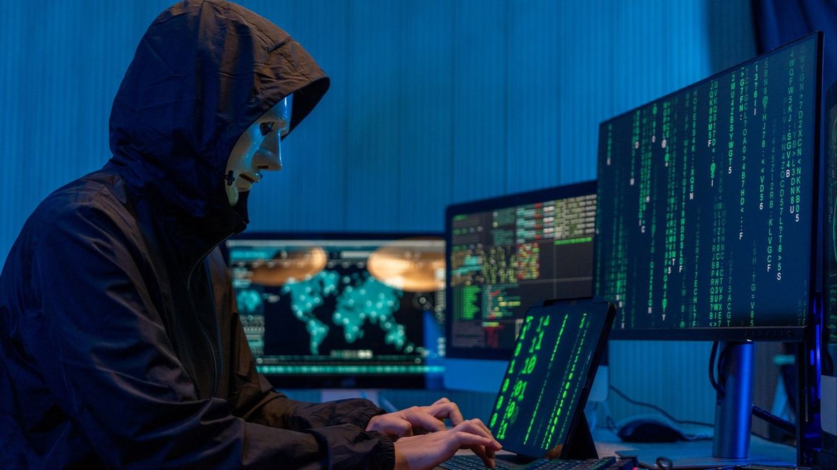 Hackers Shinyhunters Send Ransom Notes To 9 000 Schools As Part Of