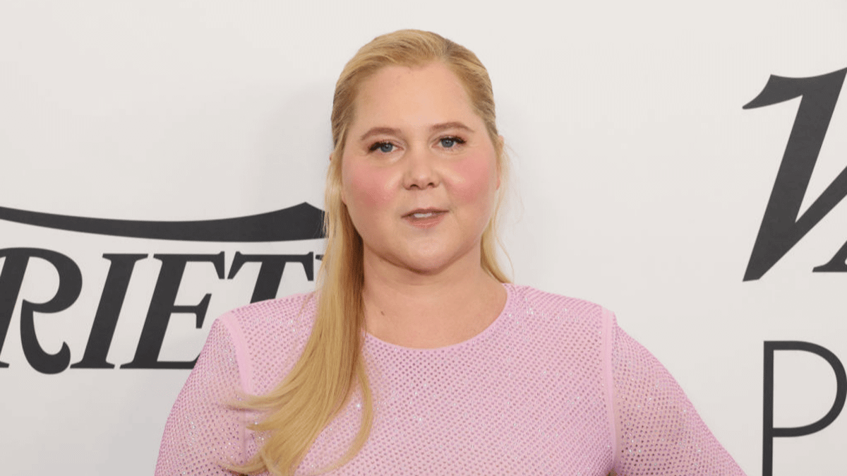 Amy Schumer says shocking health diagnosis was sparked by 'moon face ...